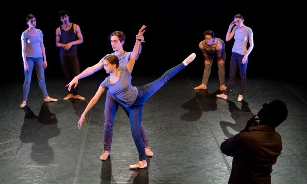 Steckbrief: Emiliano Torres - Hamburg Ballett